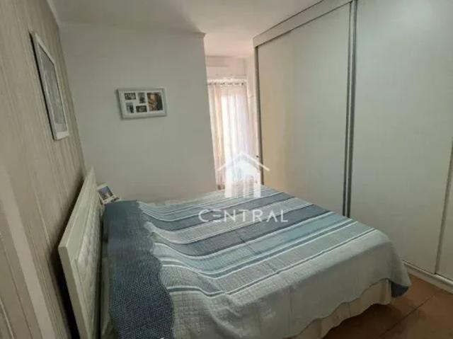 Sobrado com 3 dormitórios à venda, 169 m² por R$ 870.000,00 Jardim Santa Clara Guarulhos/SP