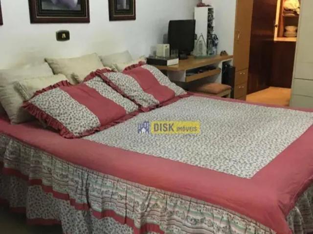 Sobrado com 3 dormitórios à venda, 190 m² por R$ 850.000 Assunção São Bernardo do Campo/SP