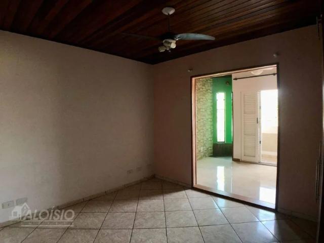Sobrado com 3 dormitórios à venda, 100 m² por R$ 390.000,00 Parque São Luís Taubaté/SP