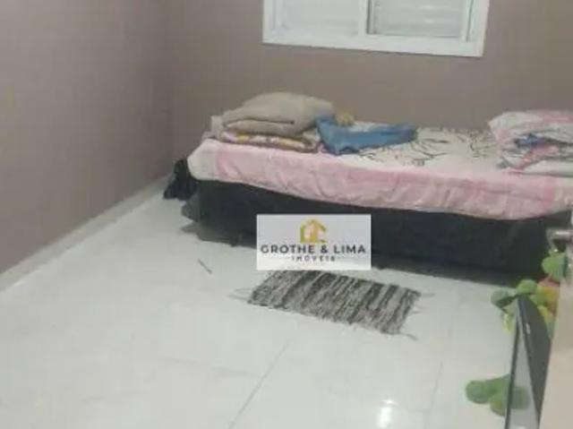 Sobrado com 3 dormitórios à venda, 136 m² por R$ 440.000 São João Jacareí/SP