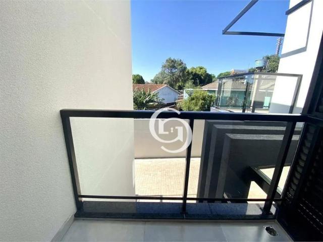 Sobrado com 3 dormitórios à venda, 139 m² por R$ 620.000 Canadá Cascavel/PR