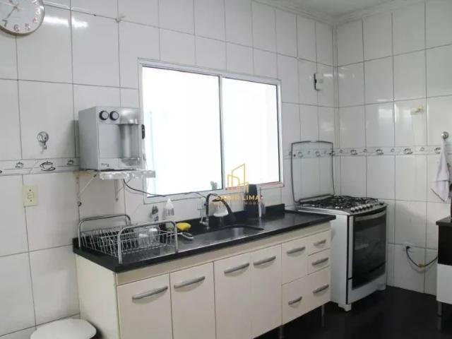 Sobrado com 3 dormitórios à venda, 241 m² por R$ 700.000,00 Jardim São Paulo Guarulhos/SP