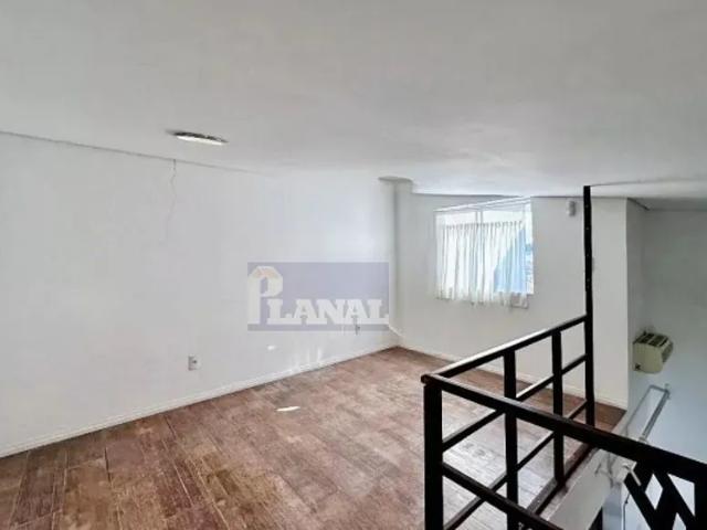 Sobrado com 3 dormitórios à venda, 200 m² por R$ 950.000 Jardim Aeroporto São Paulo/SP