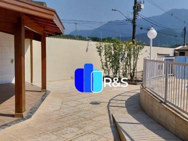 Sobrado com 3 dormitórios à venda, 104 m² por R$ 590.000,00 Massaguaçu Caraguatatuba/SP