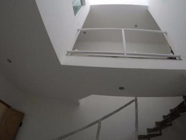Sobrado com 3 dormitórios à venda, 104 m² por R$ 650.000,00 Vila Ema São Paulo/SP