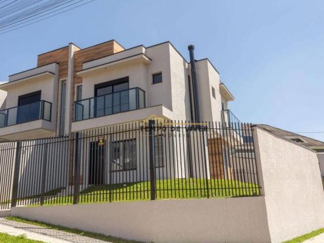 Sobrado com 3 dormitórios à venda, 104 m² por R$ 745.000,00 Atuba Curitiba/PR