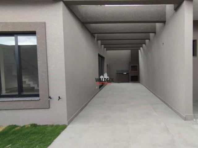 Sobrado com 3 dormitórios à venda, 105 m² por R$ 739.000,00 Boqueirão Curitiba/PR