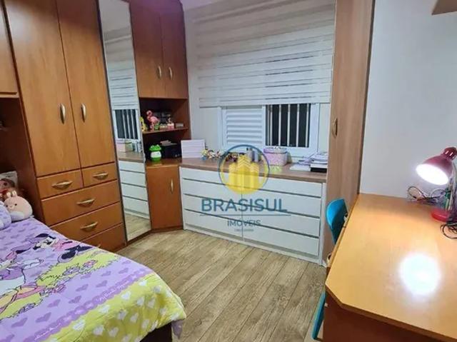 Sobrado com 3 dormitórios à venda, 106 m² por R$ 650.000,00 Campo Grande São Paulo/SP