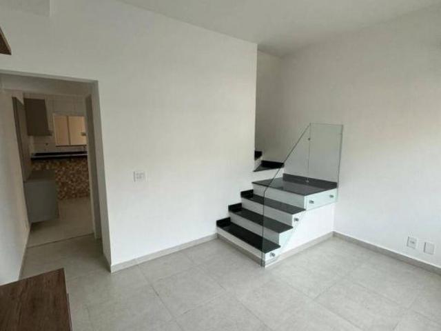Sobrado com 3 dormitórios à venda, 107 m² por R$ 770.000,00 Jardim das Carpas Jundiaí/SP