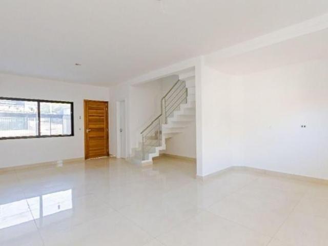 Sobrado com 3 dormitórios à venda, 108 m² por R$ 685.000,00 Boa Vista Curitiba/PR