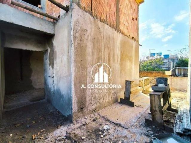 Sobrado com 3 dormitórios à venda, 100 m² por R$ 459.000 Sítio Cercado Curitiba/PR