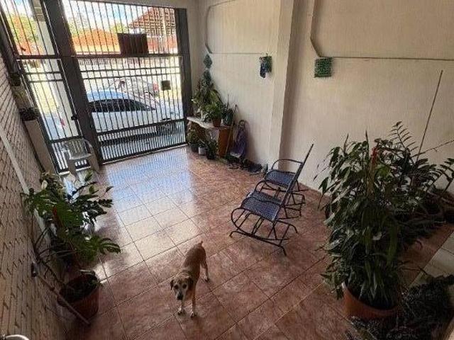 Sobrado com 3 dormitórios à venda, 100 m² por R$ 530.000,00 Jardim Monte Alegre Taboão da Serra/