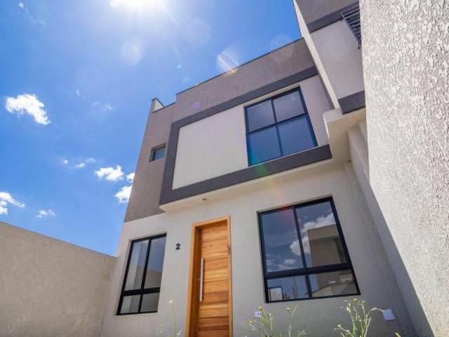 Sobrado com 3 dormitórios à venda, 102 m² por R$ 679.000 Lindóia Curitiba/PR