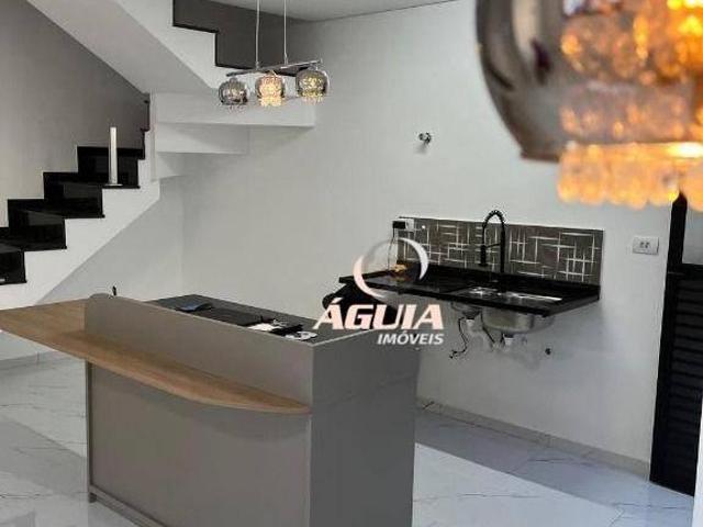 Sobrado com 3 dormitórios à venda, 102 m² por R$ 695.000,00 Vila Lucinda Santo André/SP