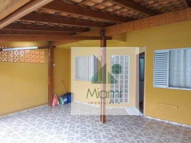 Sobrado com 3 dormitórios à venda, 115 m² por R$ 630.000,00 Xaxim Curitiba/PR