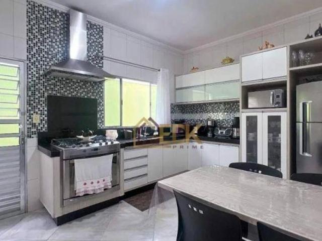 Sobrado com 3 dormitórios à venda, 115 m² por R$ 690.000 Bosque dos Eucaliptos São José dos Camp