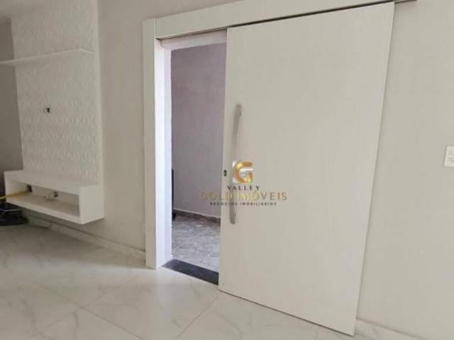 Sobrado com 3 dormitórios à venda, 116 m² por R$ 590.000,00 Jardim das Indústrias São José dos C