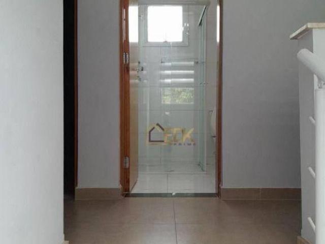 Sobrado com 3 dormitórios à venda, 117 m² por R$ 600.000 Parque Lago Azul Pindamonhangaba/SP
