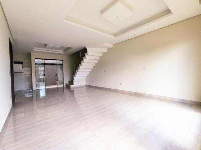 Sobrado com 3 dormitórios à venda, 117 m² por R$ 640.000 Campo de Santana Curitiba/PR