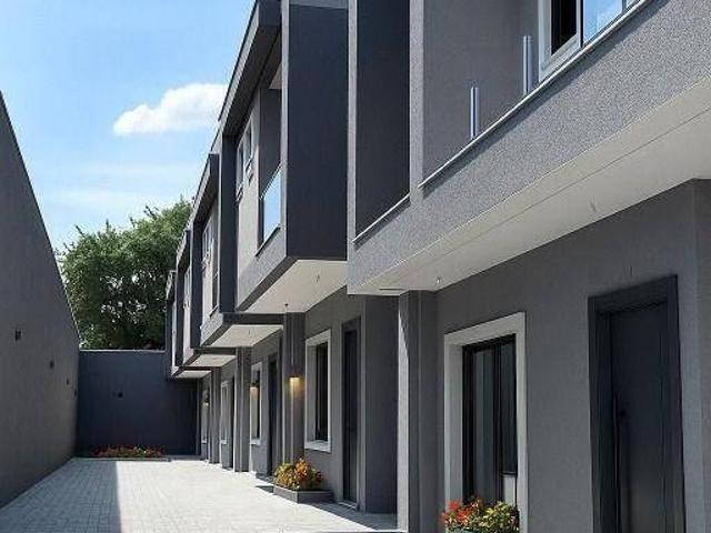 Sobrado com 3 dormitórios à venda, 118 m² por R$ 970.000,00 Xaxim Curitiba/PR