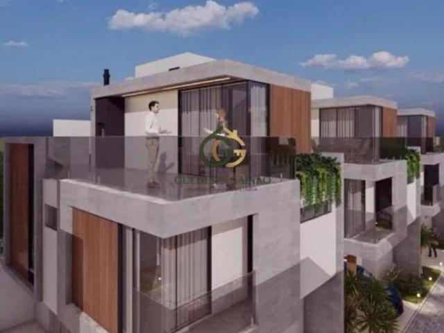 Sobrado com 3 dormitórios à venda, 110 m² por R$ 1