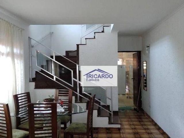 Sobrado com 3 dormitórios à venda, 110 m² por R$ 487.600,00 Parque Continental I Guarulhos/SP