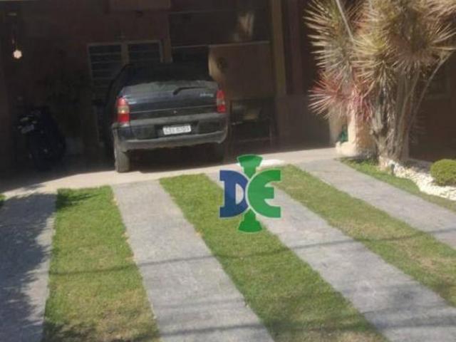Sobrado com 3 dormitórios à venda, 110 m² por R$ 550.000,00 Jardim Califórnia Jacareí/SP