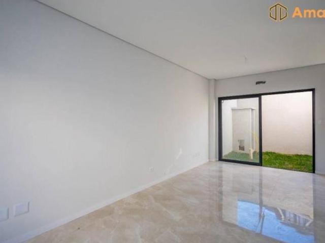 Sobrado com 3 dormitórios à venda, 110 m² por R$ 649.000,00 Uberaba Curitiba/PR