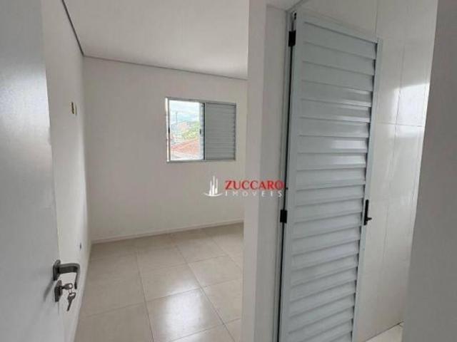 Sobrado com 3 dormitórios à venda, 110 m² por R$ 649.600,00 Jardim São João Guarulhos/SP