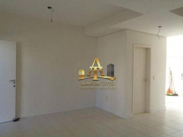 Sobrado com 3 dormitórios à venda, 110 m² por R$ 650.000,00 Jardim Professor Benoá Santana de Pa