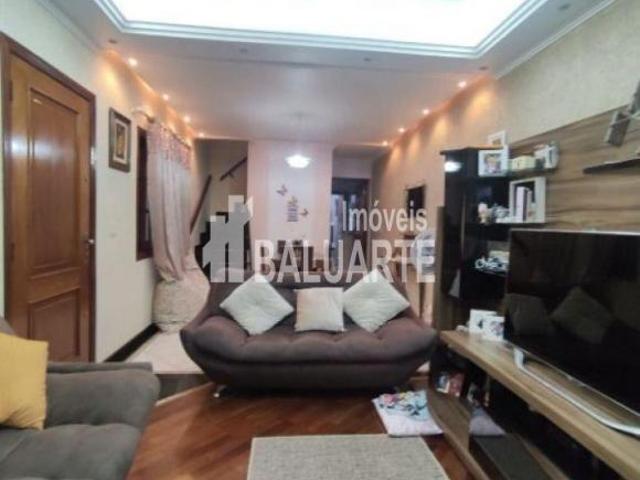 Sobrado com 3 dormitórios à venda, 110 m² por R$ 850.000,00 Campo Grande São Paulo/SP