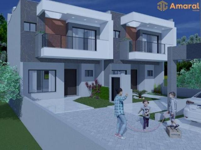 Sobrado com 3 dormitórios à venda, 113 m² por R$ 690.000,00 Novo Mundo Curitiba/PR