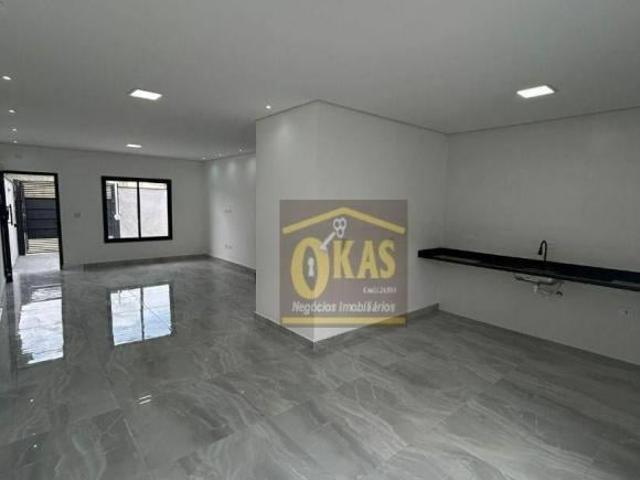 Sobrado com 3 dormitórios à venda, 112 m² por R$ 670.000,00 Vila Cecília Mogi das Cruzes/SP
