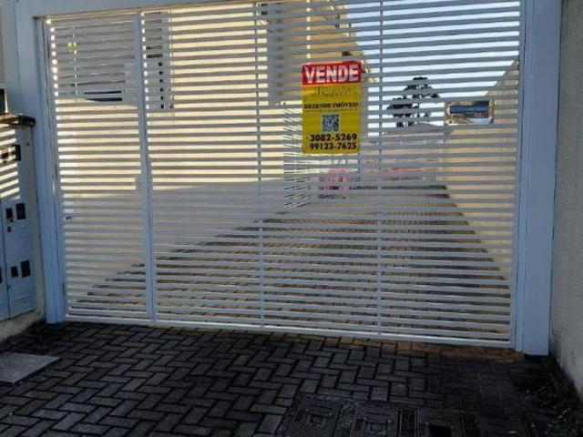 Sobrado com 3 dormitórios à venda, 113 m² por R$ 685.000,00 Capão Raso Curitiba/PR