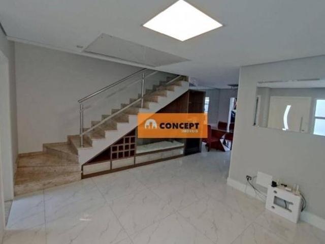 Sobrado com 3 dormitórios à venda, 113 m² por R$ 940.000 Parque Santa Rosa Suzano/SP