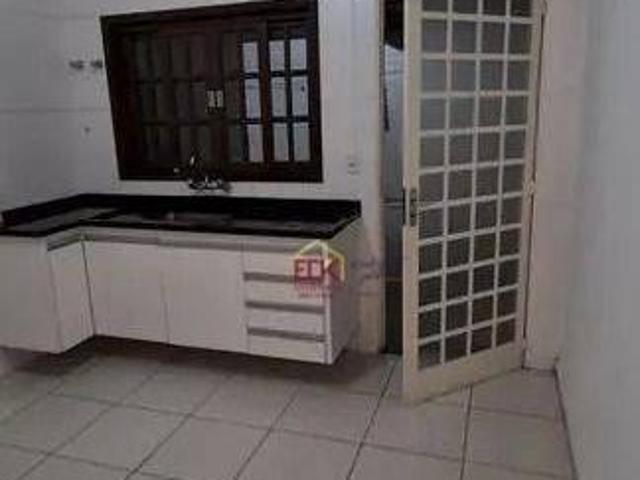 Sobrado com 3 dormitórios à venda, 124 m² por R$ 922.200 Jardim Augusta São José dos Campos/SP