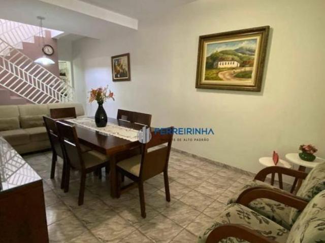 Sobrado com 3 dormitórios à venda, 125 m² por R$ 750.000,00 Jardim das Indústrias São José dos C