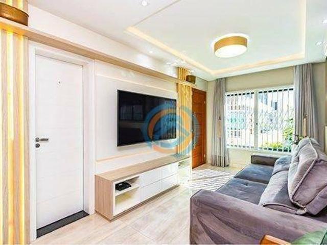 Sobrado com 3 dormitórios à venda, 125 m² por R$ 949.900,00 Jardim das Américas Curitiba/PR