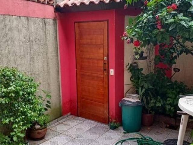 Sobrado com 3 dormitórios à venda, 126 m² por R$ 630.000 Jardim Vila Galvão Guarulhos/SP