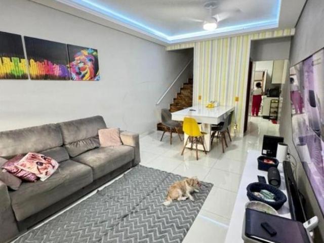 Sobrado com 3 dormitórios à venda, 126 m² por R$ 689.000 Vila Linda Santo André/SP