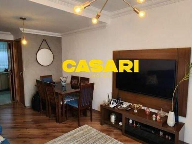 Sobrado com 3 dormitórios à venda, 127 m² Demarchi São Bernardo do Campo/SP