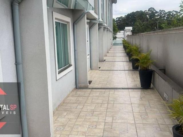 Sobrado com 3 dormitórios à venda, 128 m² por R$ 575.000,00 Itaquera São Paulo/SP