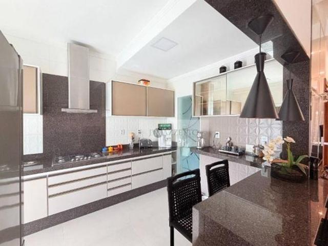 Sobrado com 3 dormitórios à venda, 128 m² por R$ 900.000,00 Chácara Belvedere Indaiatuba/SP