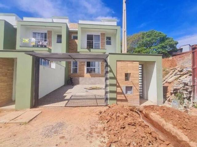 Sobrado com 3 dormitórios à venda, 129 m² por R$ 636.000,00 Campestre São Leopoldo/RS