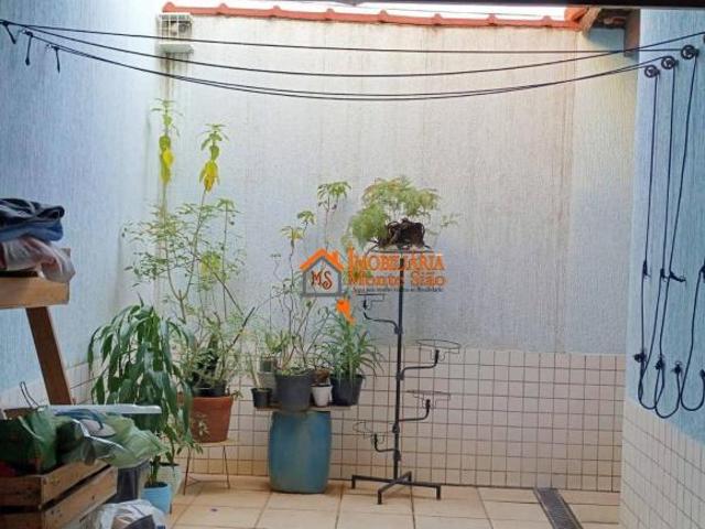 Sobrado com 3 dormitórios à venda, 129 m² por R$ 649.900,00 Vila Moreira Guarulhos/SP