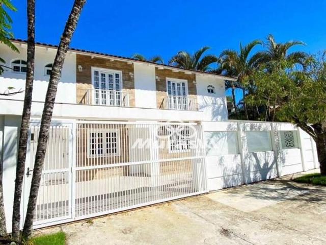 Sobrado com 3 dormitórios à venda, 120 m² por R$ 750.000,00 Centro Guaratuba/PR