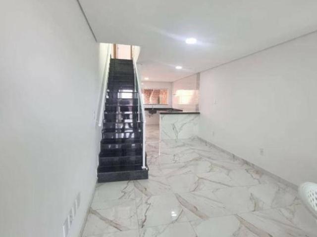 Sobrado com 3 dormitórios à venda, 120 m² por R$ 790.000,00 Vila Marieta São Paulo/SP