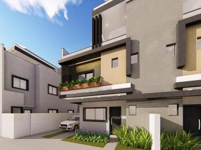 Sobrado com 3 dormitórios à venda, 120 m² por R$ 889.000,00 Boqueirão Curitiba/PR