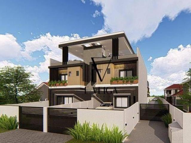 Sobrado com 3 dormitórios à venda, 120 m² por R$ 889.000,00 Boqueirão Curitiba/PR
