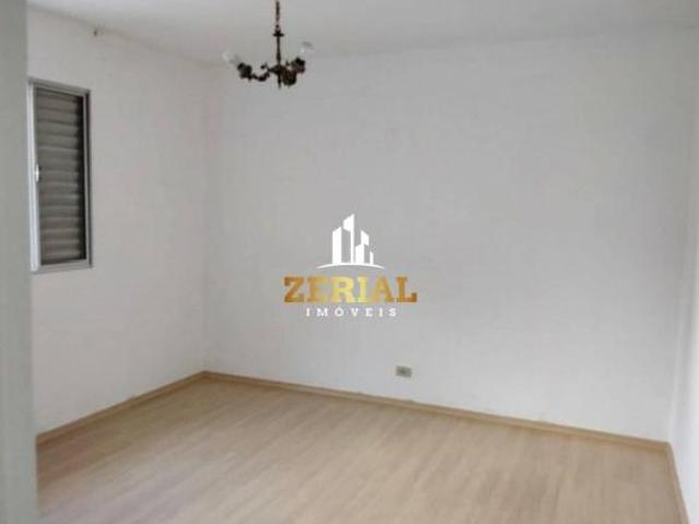Sobrado com 3 dormitórios à venda, 121 m² por R$ 645.000,00 Olímpico São Caetano do Sul/SP